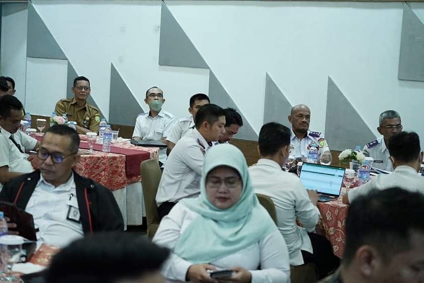 Bupati Satono Usulkan Program Pembangunan 2024 dengan Kementerian PUPR dan Kemenhub - PPID ...